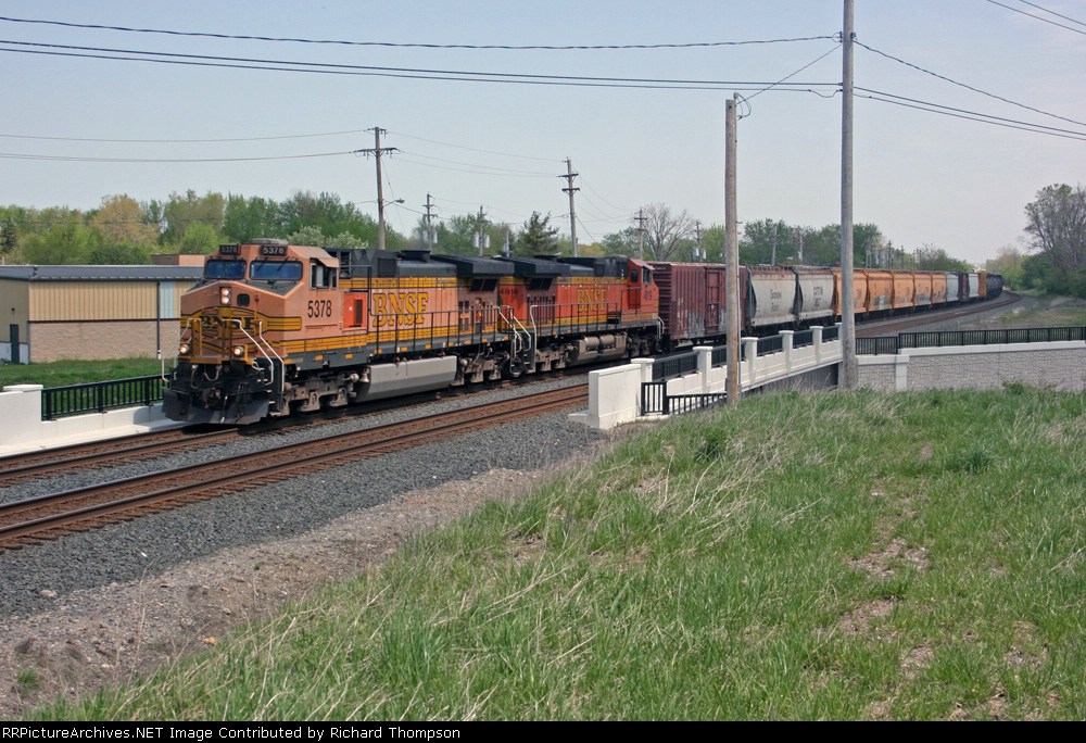 BNSF 5378